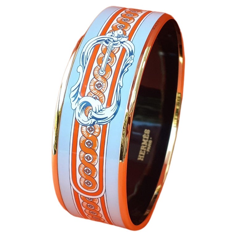 Hermès Enamel Printed Bracelet Buckle Pattern Golden Hdw Size 65 at 1stDibs