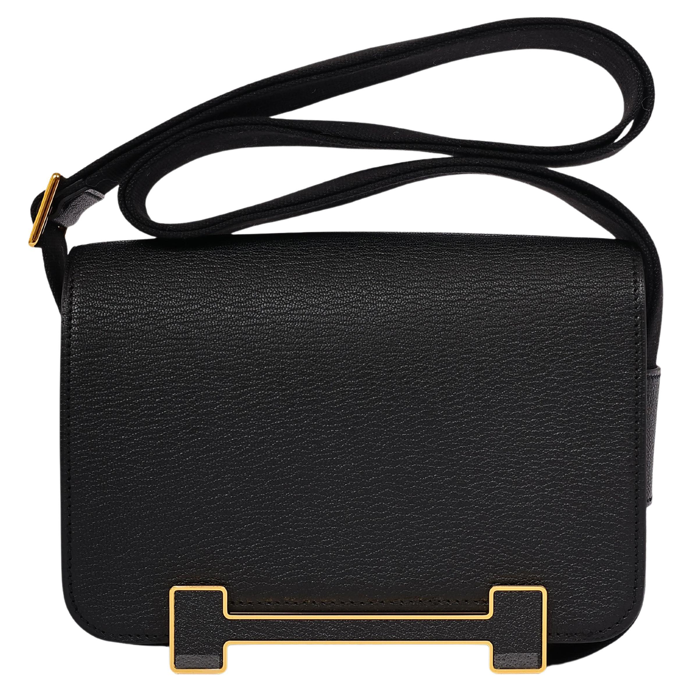 HERMÈS GETA 21.5CM BLACK Chevre Leather with Gold Hardware For Sale at ...