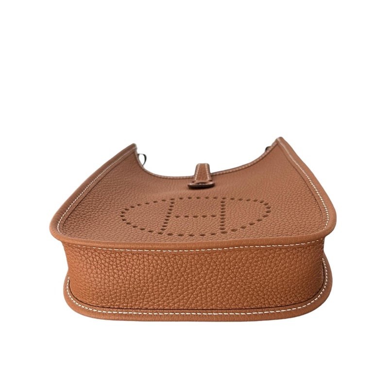 Hermès Gold Evelyne 16 TPM Bag AMAZONE Limited Edition Strap For Sale at 1stDibs