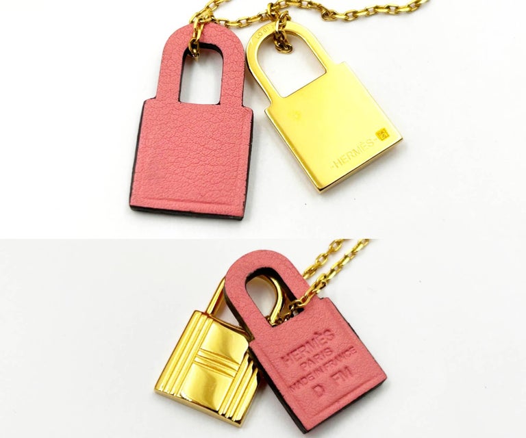 Hermes Gold Pink O Kelly Necklace For Sale at 1stDibs