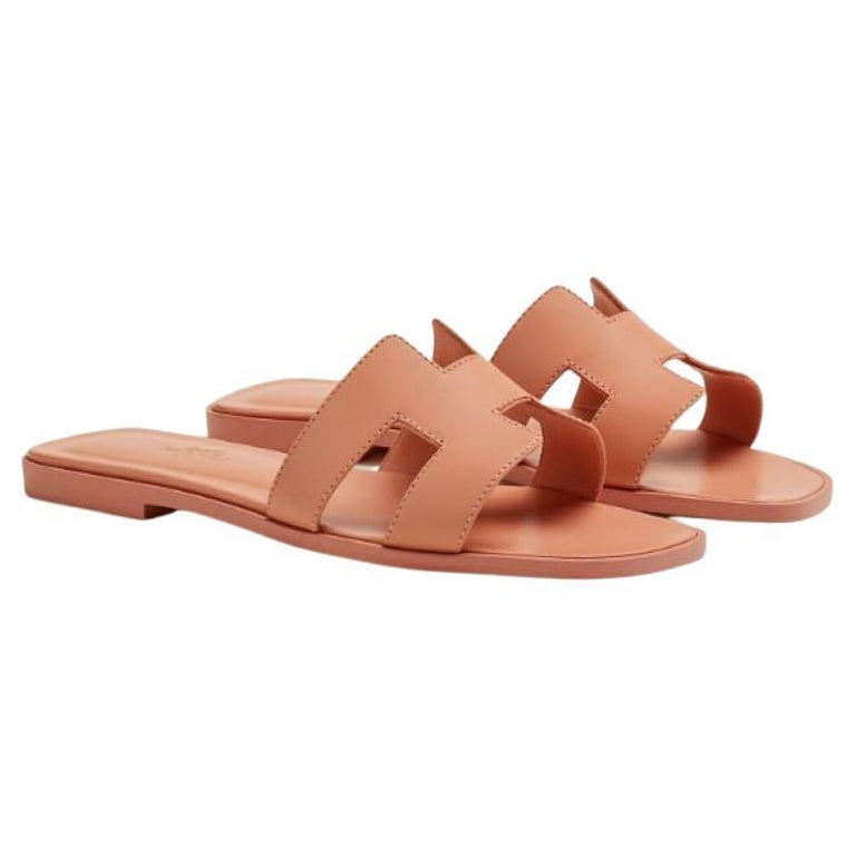 Hermes Granit Rose Oran sandal For Sale at 1stDibs