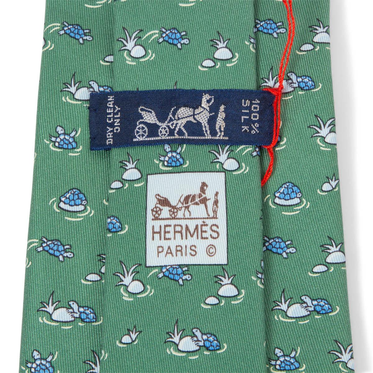 HERMES green silk twill 5198 TURTLE ROCK Tie at 1stDibs | hermes turtle tie