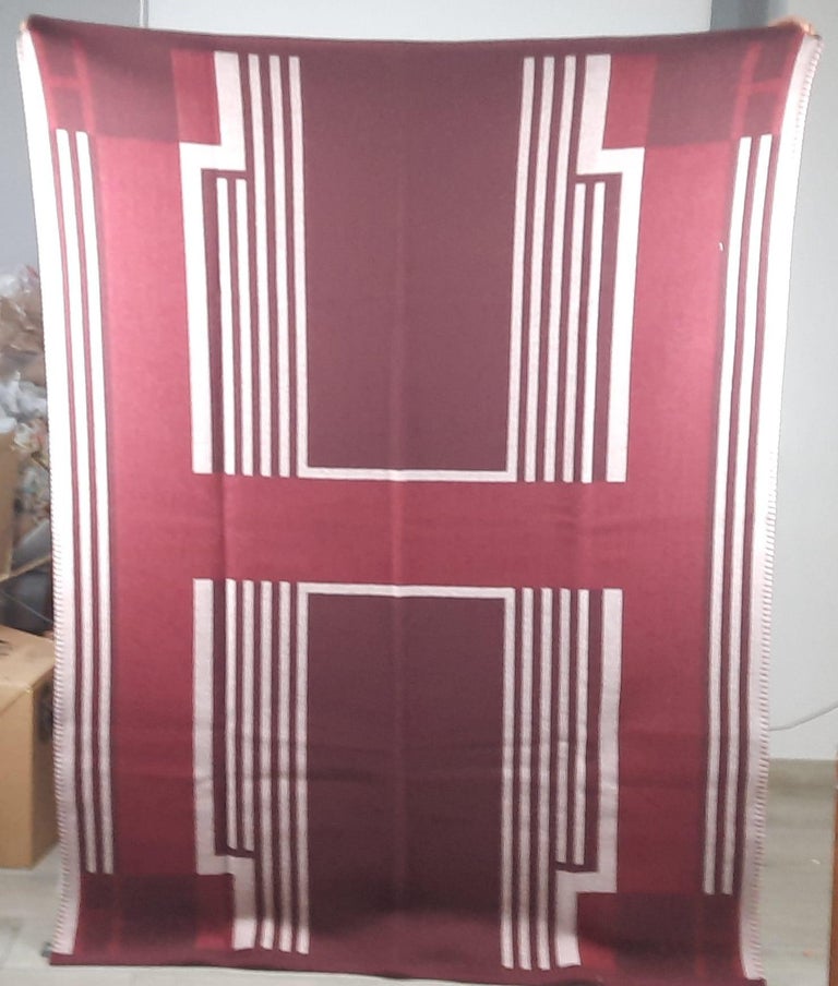 Hermes Grenat / Rouge H Ithaque blanket For Sale at 1stDibs