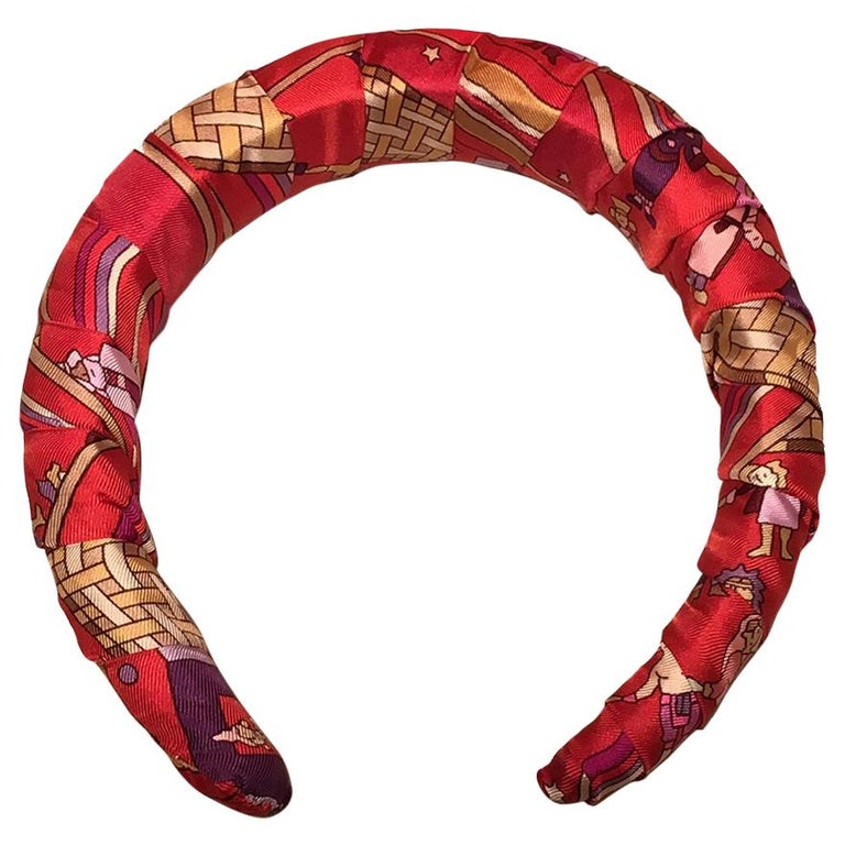 Hermes Handmade Vintage Donner La Main Silk Scarf Wrapped Padded ...