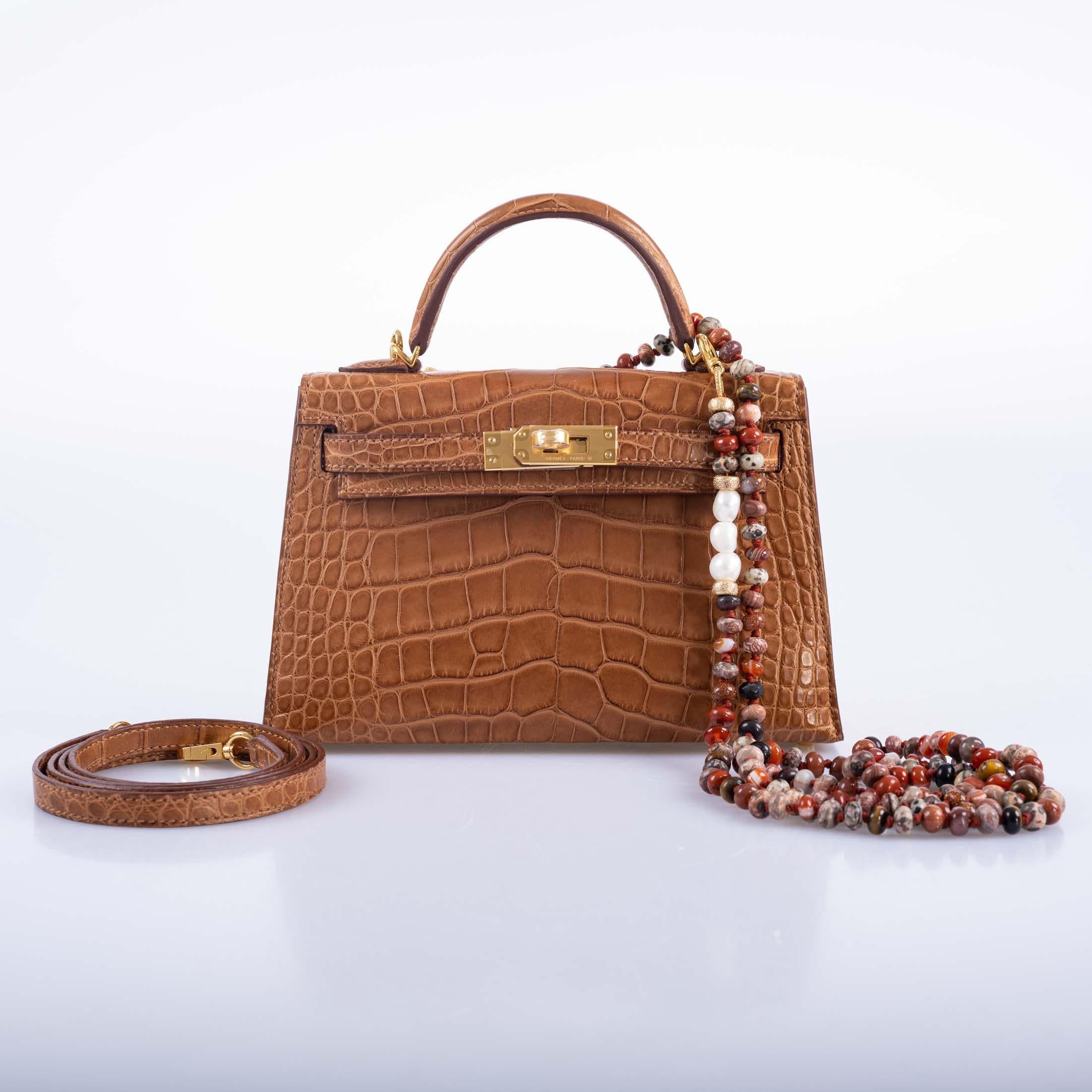 Hermès Kelly 20 Mini II Sellier Gold Matte Alligator with Gold Hardware ...
