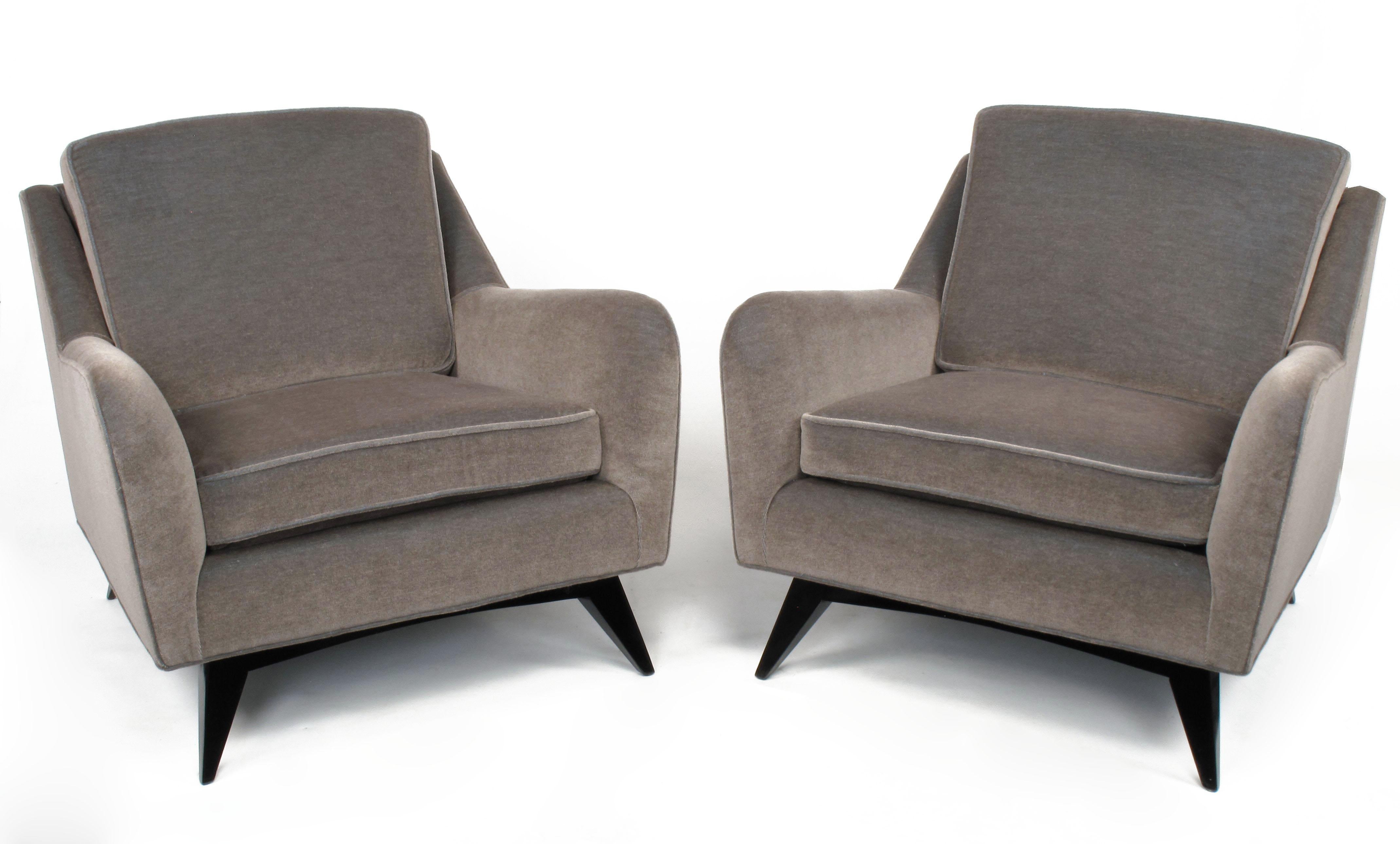 Early 1950s Pair of Harvey Probber Club Chairs in Smokey Gray Mohair at ...