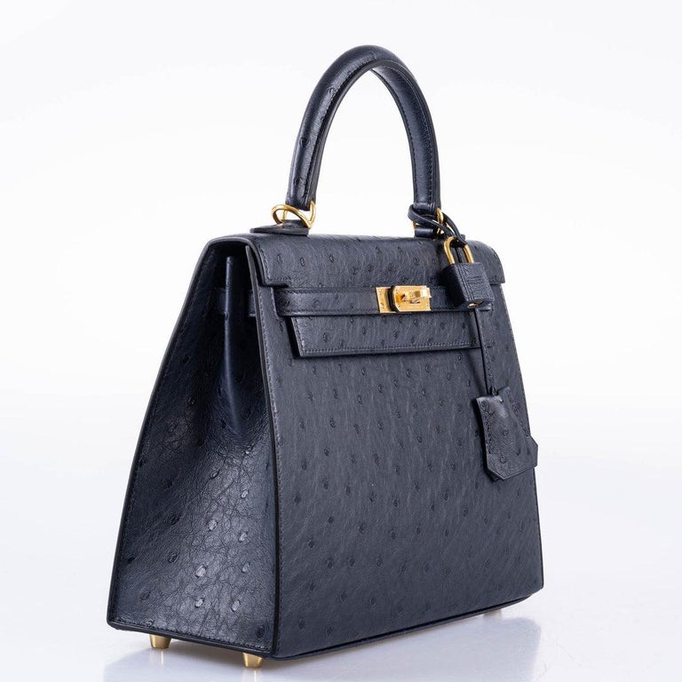 Hermès Kelly 25 Sellier Indigo Ostrich Leather Gold Hardware For Sale at 1stDibs
