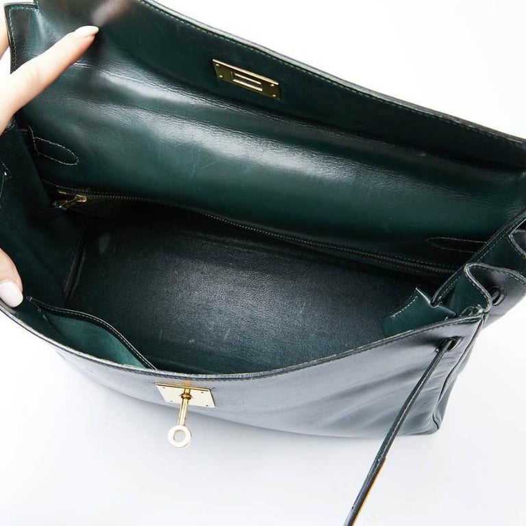 HERMES Kelly 35 Green Box Leather at 1stDibs