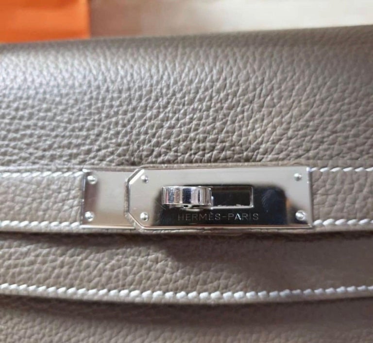 Hermes Kelly 35 Leather Handbag. For Sale at 1stDibs