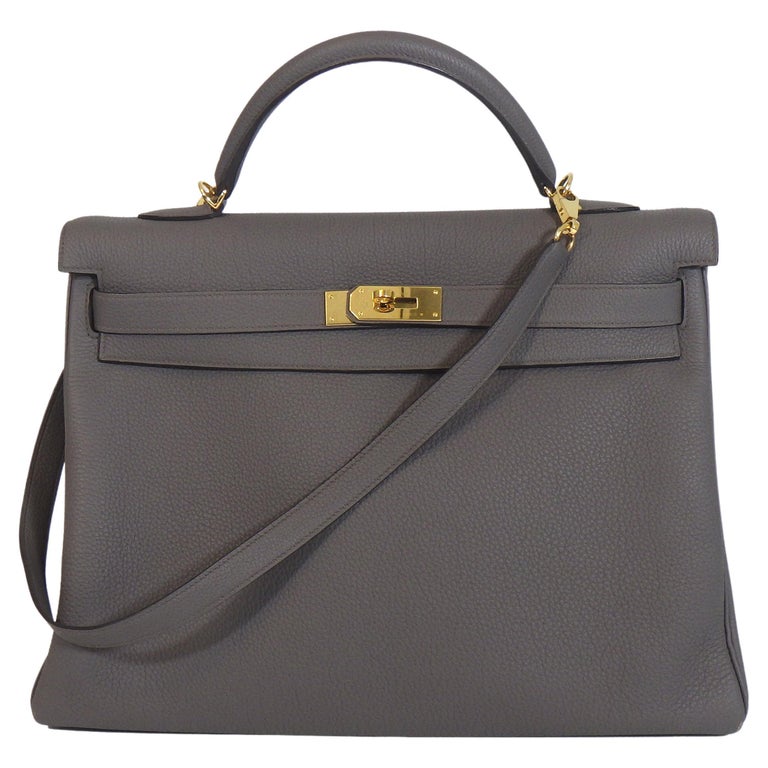HERMES - Kelly 40 2017 - Etain - Top Handle w/ Shoulder Strap at 1stDibs