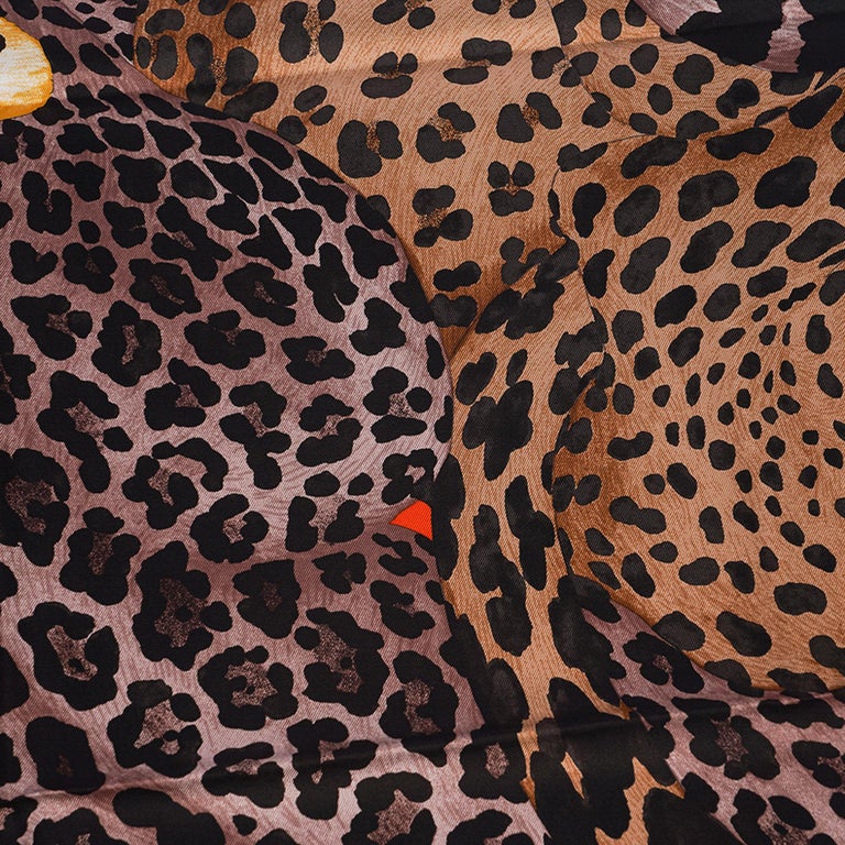 Hermes Lazy Leopardesses Potiron / Brun / Miel Scarf 90 For Sale at ...