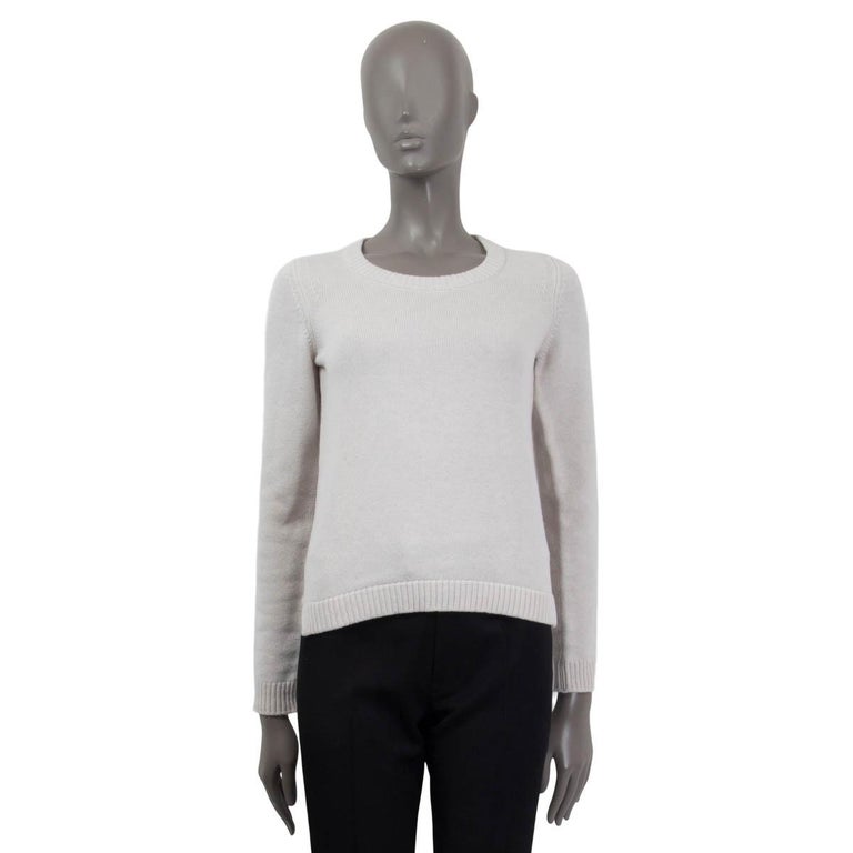 HERMES light grey cashmere ROUND NECK Sweater 36 XS For Sale at 1stDibs