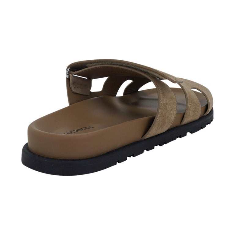 Hermes Men's Chypre Doblis (Suede) Tan Sandal 43 / 10 For Sale at 1stDibs