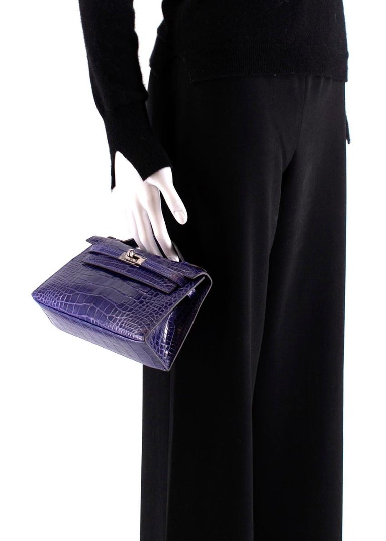 Hermes Mini Kelly 22 Pochette Bag in Blue Electric alligator PHW at 1stDibs