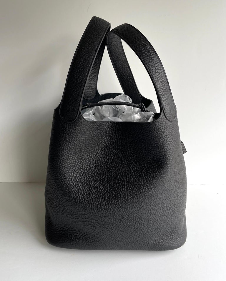Hermès Monochrome Picotin 22 Black Clemence So Black Hardware For Sale ...