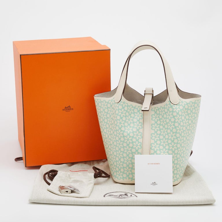 Hermes Nata/Green Swift Leather Lucky Daisy Picotin Lock 18 Bag For ...