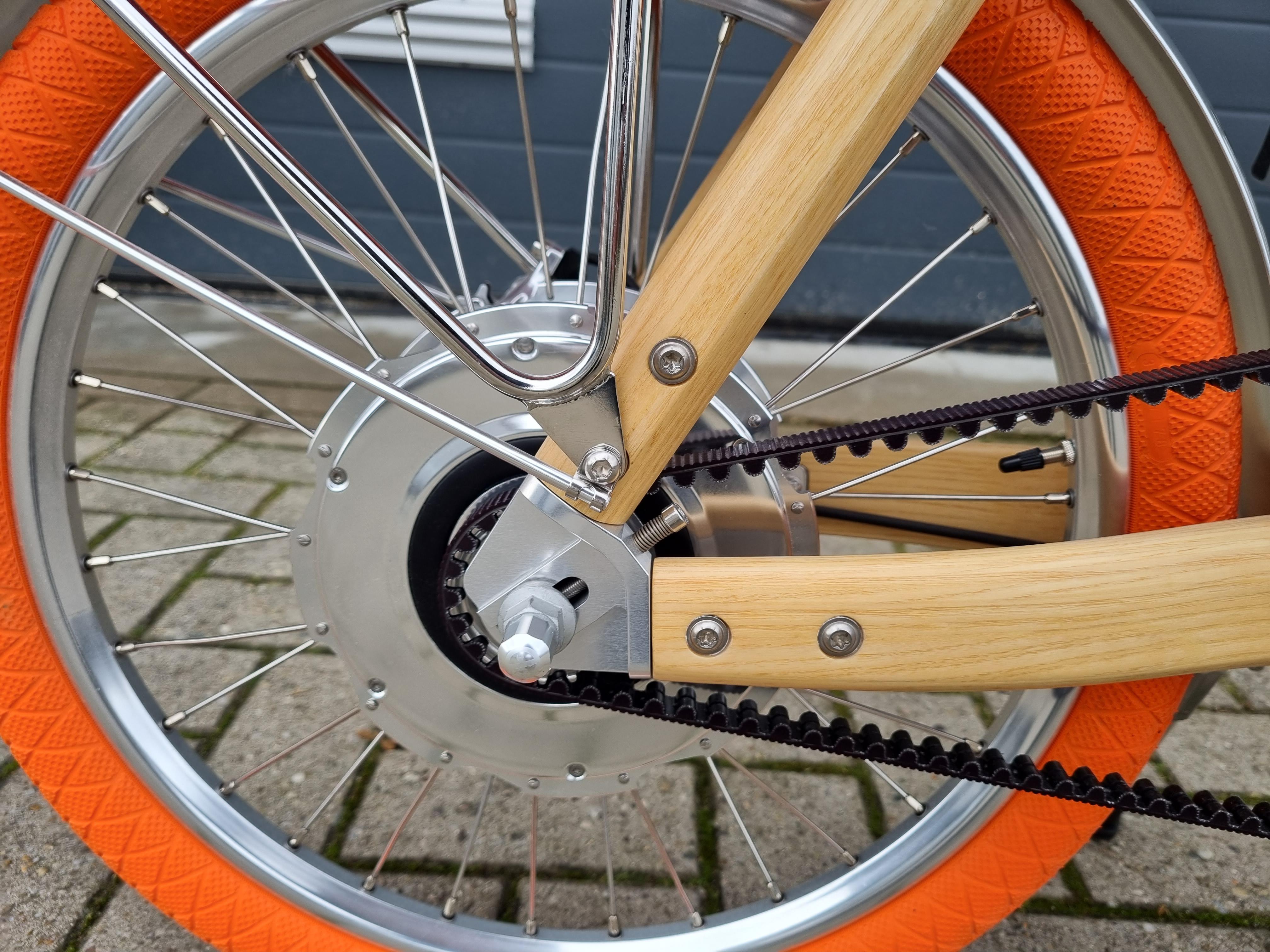 Hermes Odyssee Terre Compact Carrier Bike, Pedal, with Baskets For Sale at 1stDibs | hermes bike ...