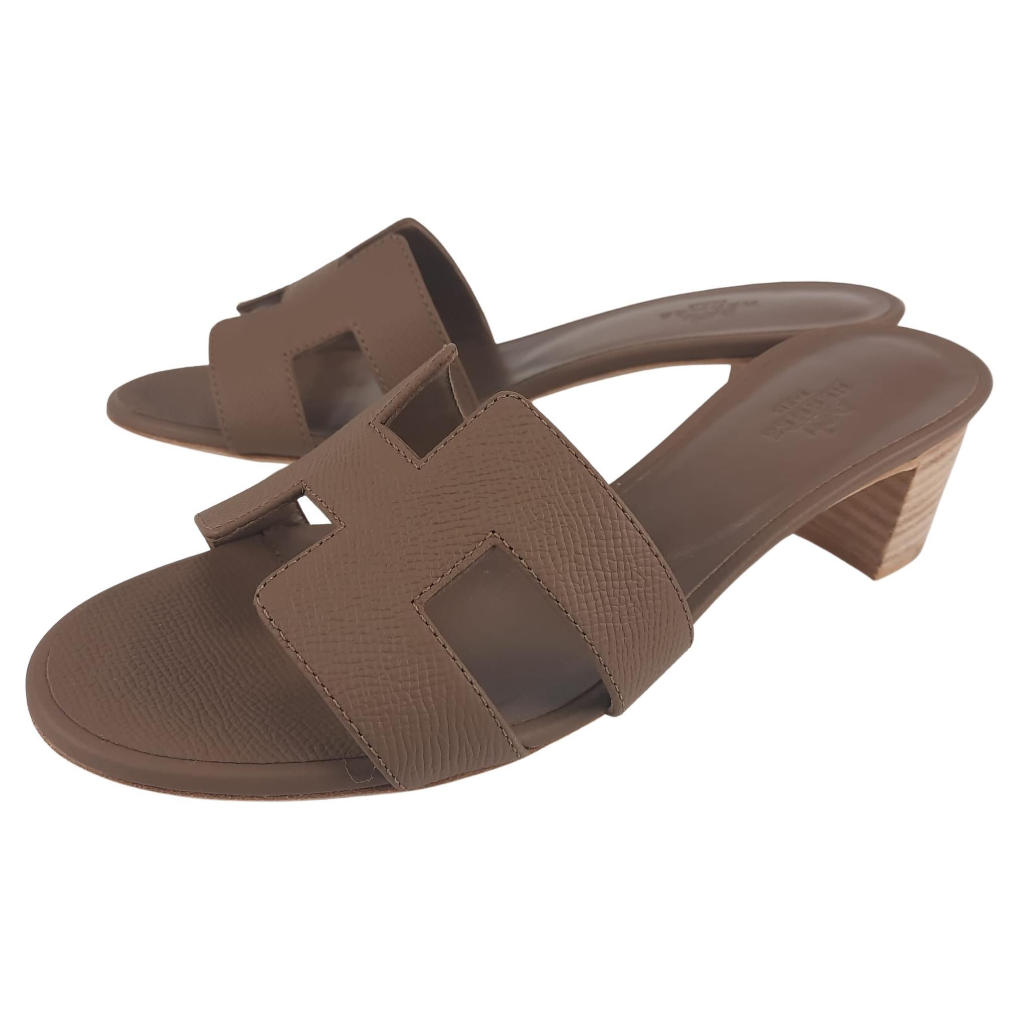 Hermes Oran Etoupe Epsom - 9 For Sale on 1stDibs