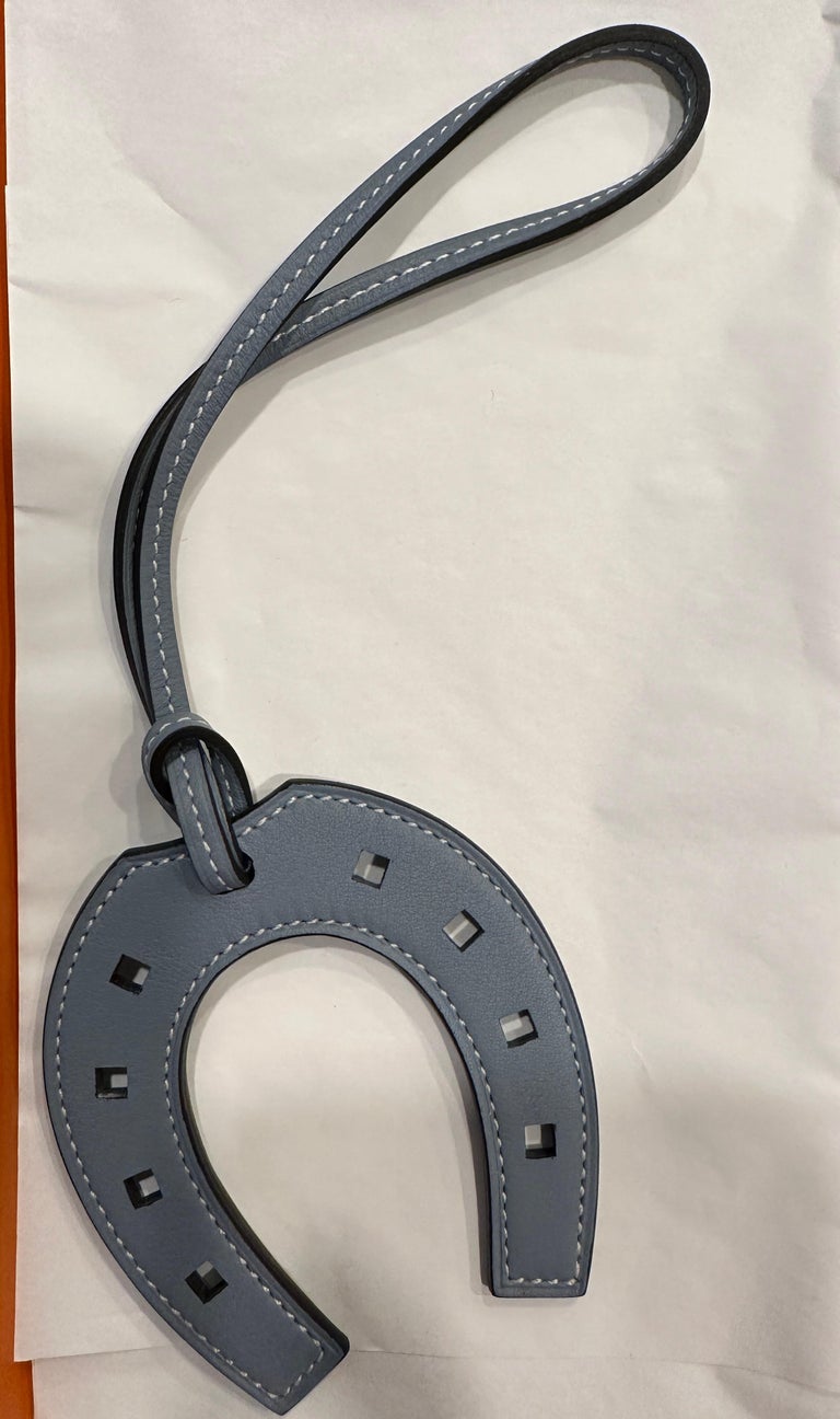 Hermès Paddock Bleu Lin Horseshoe Leather Bag Charm PM For Sale at 1stDibs