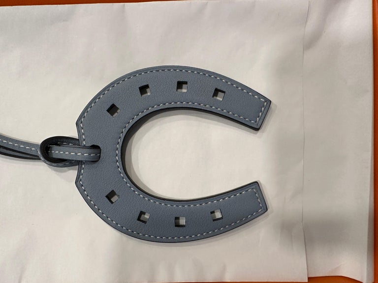 Hermès Paddock Bleu Lin Horseshoe Leather Bag Charm PM For Sale at 1stDibs
