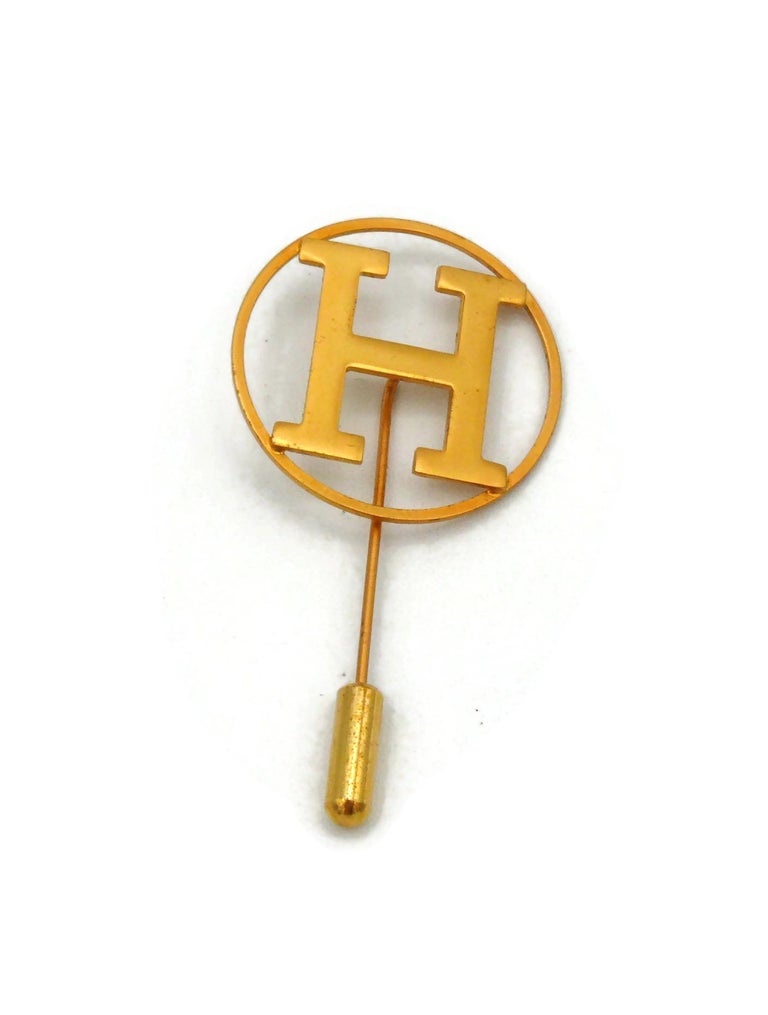 HERMES PARFUMS Vintage Gold Tone H Lapel Pin Brooch For Sale at 1stDibs