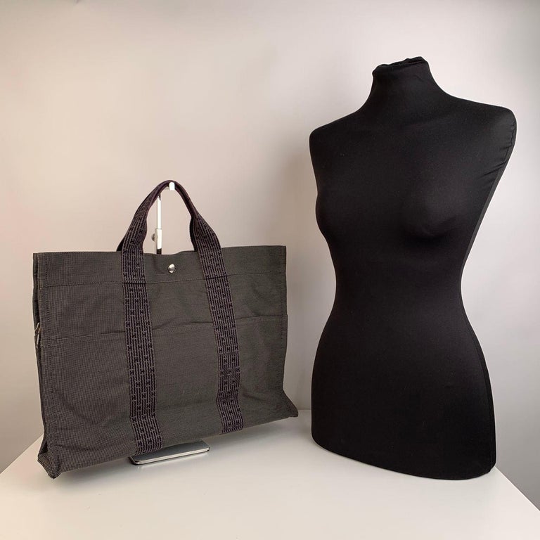 Hermes Paris Gray Canvas Herline Her Line MM Tote Handbag For Sale at ...
