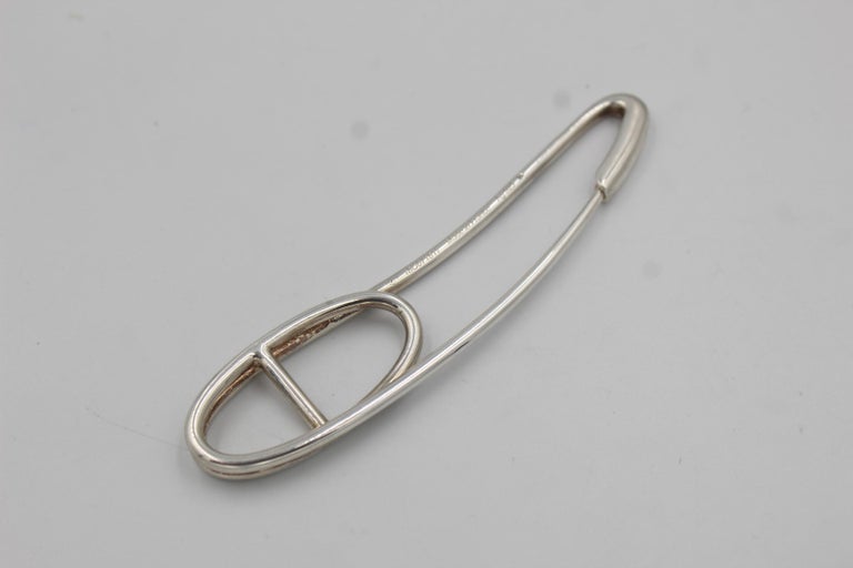 Hermès pin brooch in silver GM at 1stDibs