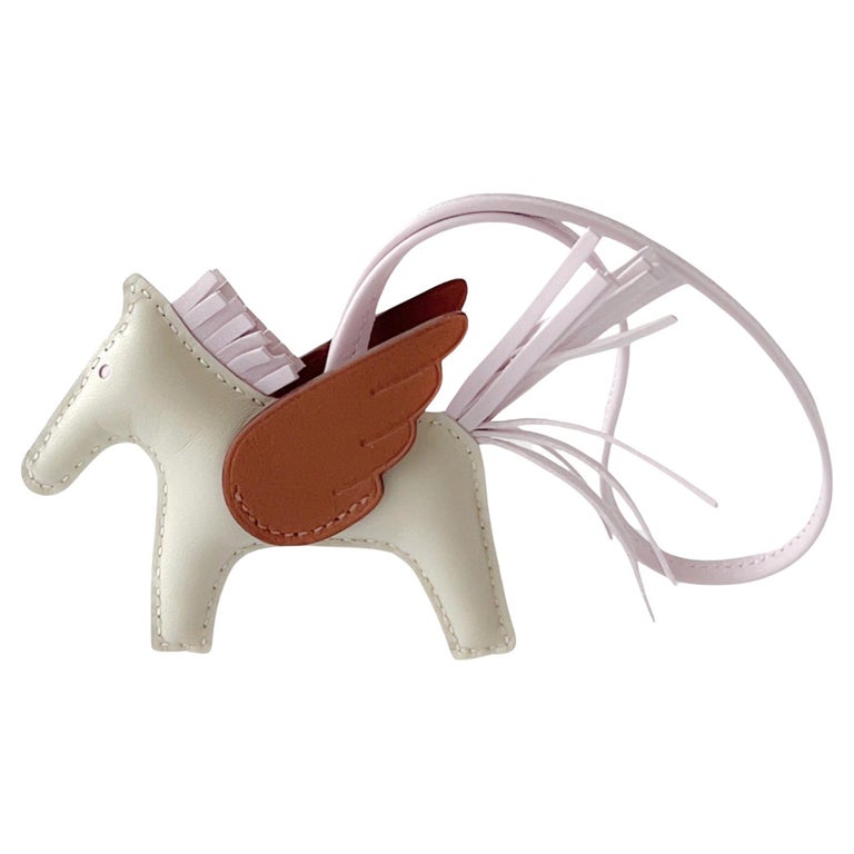 Hermes Rodeo Pegasus PM Charm In Craie And Mauve Pale (Cream And Pink ...