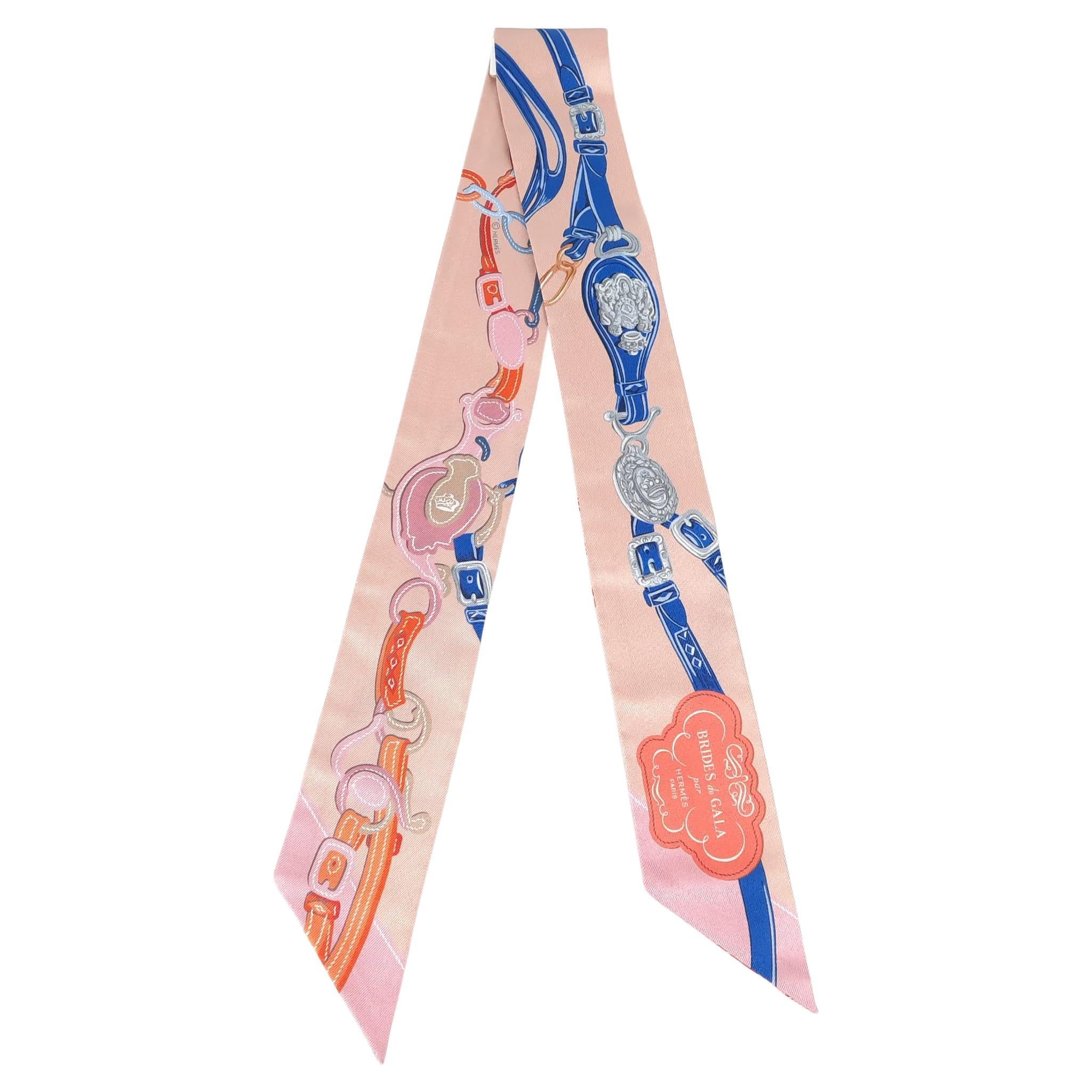 Hermes Rose Poudré / Bleu Dur / Gris Brides de Gala Applique Pique Twilly For Sale at 1stDibs