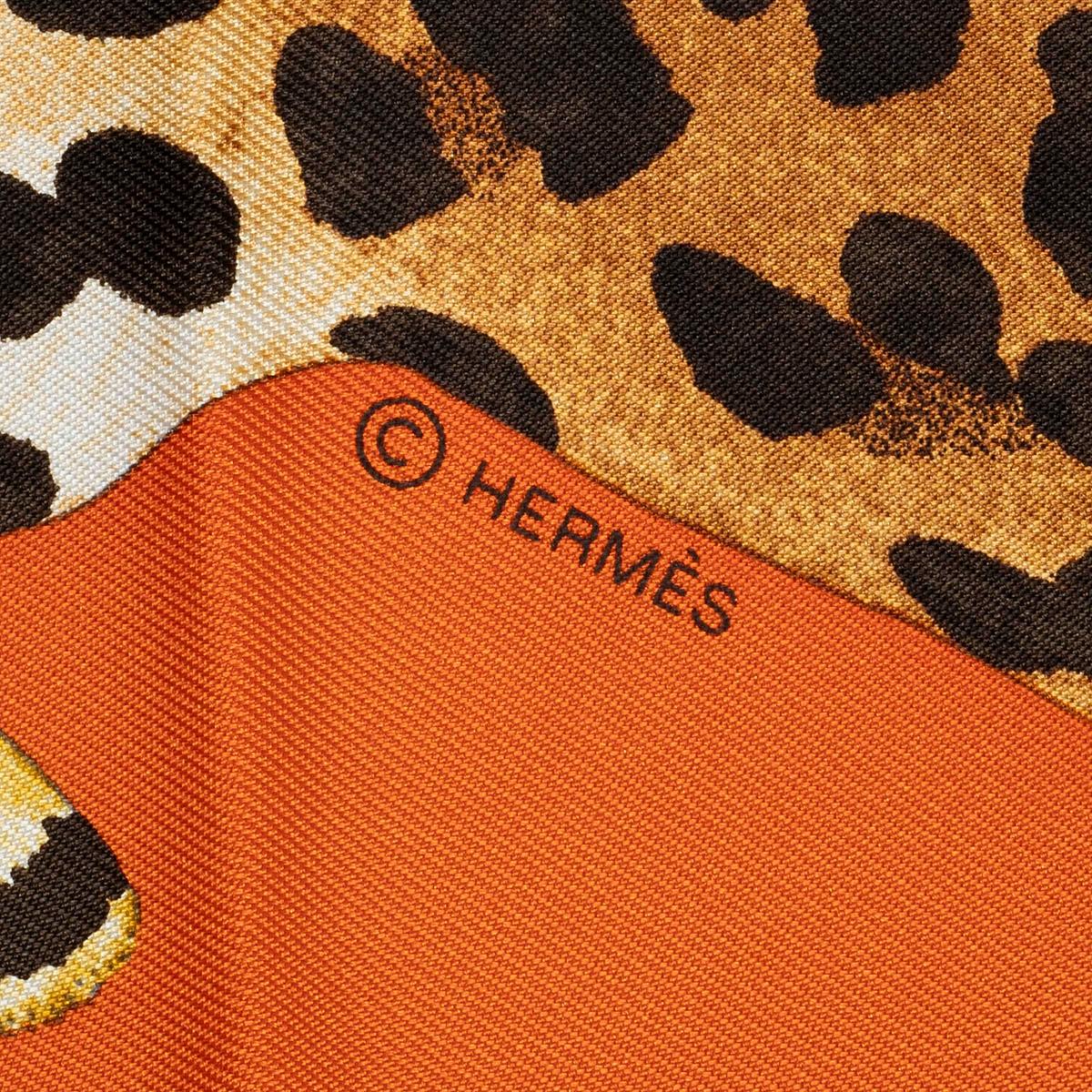 HERMES silk LAZY LEOPARDESSES 90 Scarf Potiron Brun Miel For Sale at ...