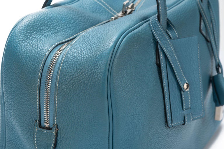 Hermès Victoria Bag Blue Togo Leather For Sale at 1stDibs