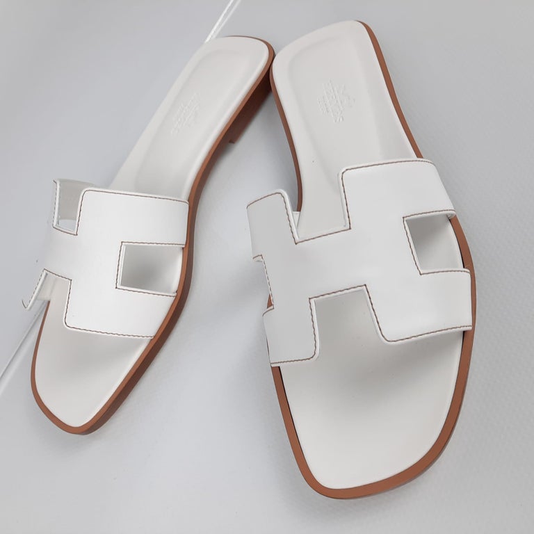 Hermes White Oran sandal For Sale at 1stDibs