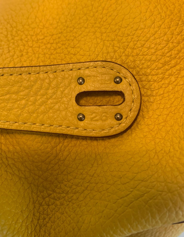 Hermes Yellow Clemence Leather Lindy 30cm Bag For Sale at 1stDibs