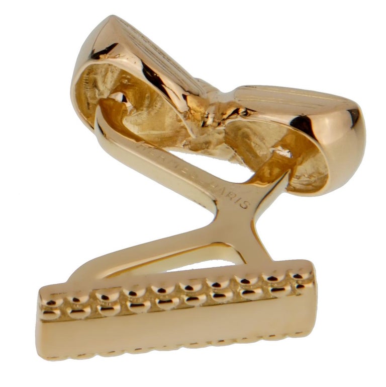 Hermès Yellow Gold Golf Club Cufflinks For Sale at 1stDibs