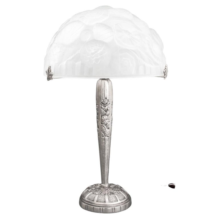 Hettier et Vincent Art Deco Table Lamp, 1920s For Sale at 1stDibs