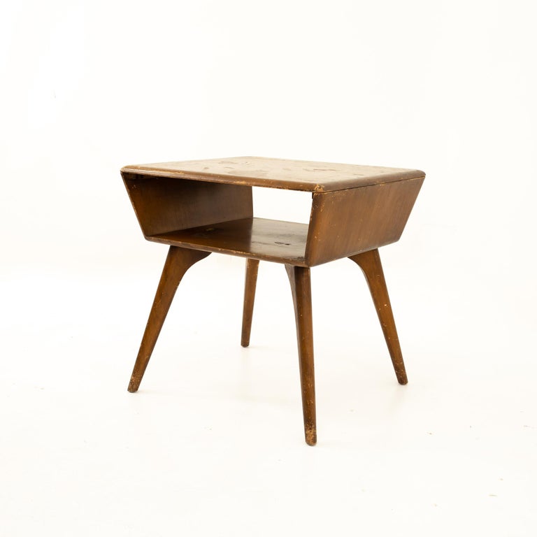 Heywood-Wakefield Mid Century Side End Table at 1stDibs