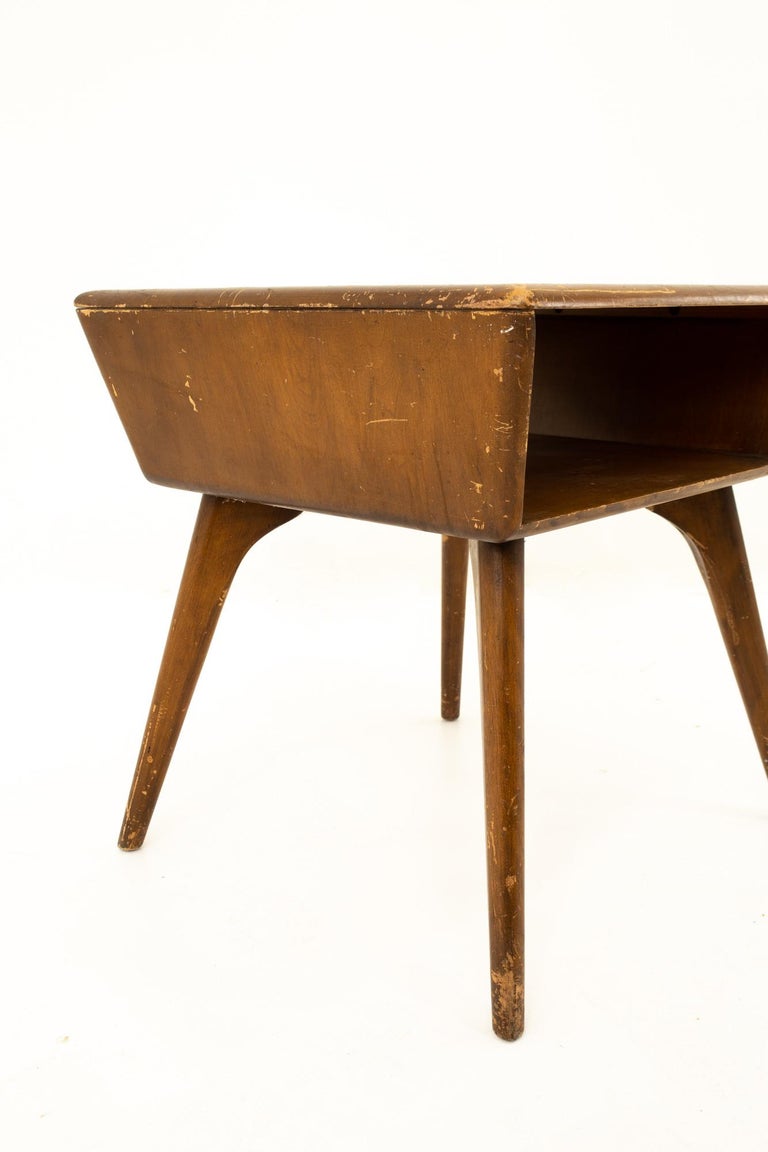 Heywood-Wakefield Mid Century Side End Table at 1stDibs