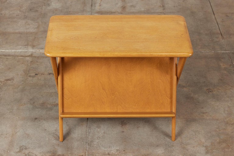 Heywood Wakefield Side Table with Magazine Rack For Sale at 1stDibs