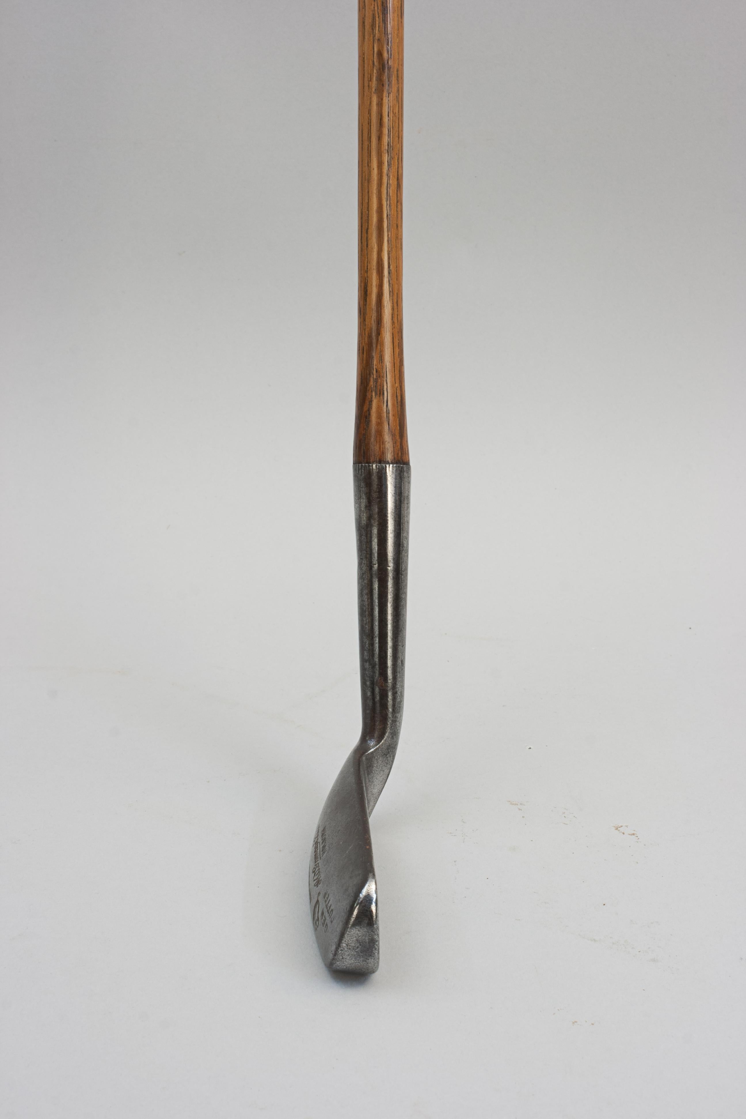 Hickory Shafted Gem Putter For Sale at 1stDibs