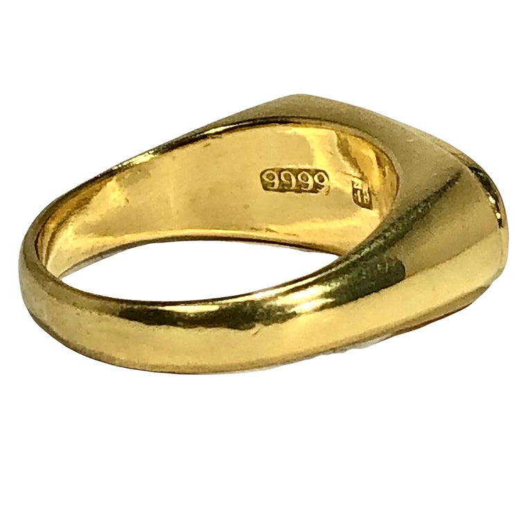Highest Carat 9999 Gold and Jade Saddle Ring For Sale at 1stDibs