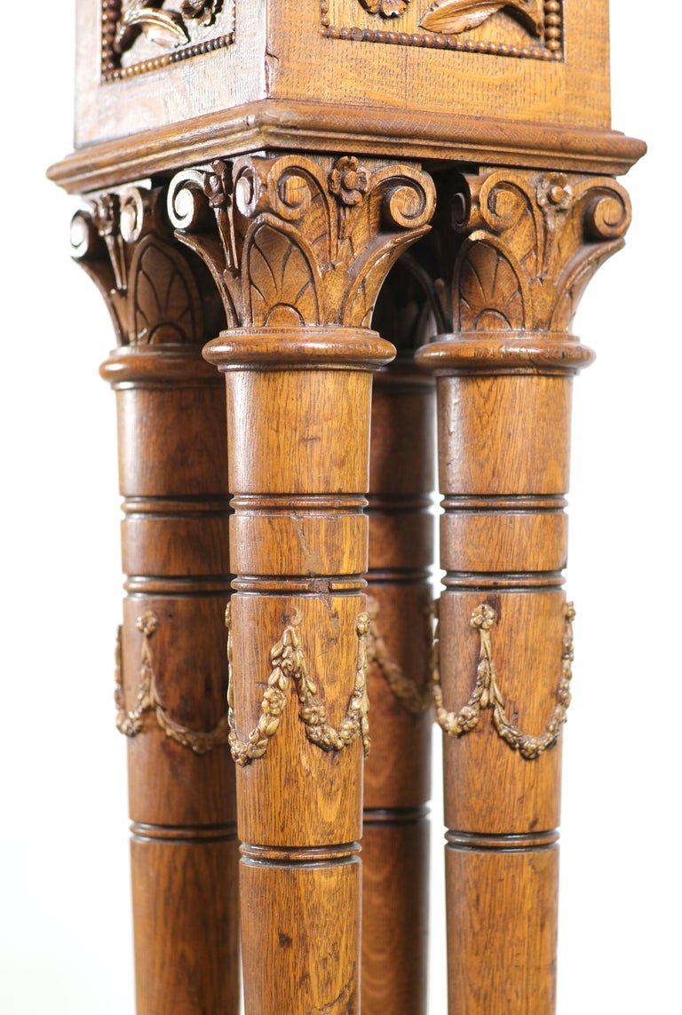 Highly Carved Oak 4 Corinthian Columns Newel Post Swags For Sale at 1stDibs