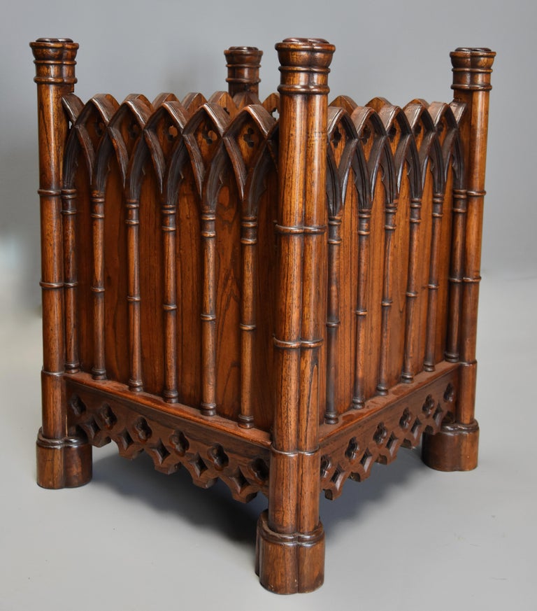 Highly Decorative Elm Gothic Style Planter For Sale at 1stDibs