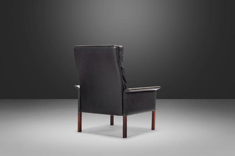 Set of Two '2' of Model 500 Rosewood Lounge Chairs by Hans Olsen for CS ...