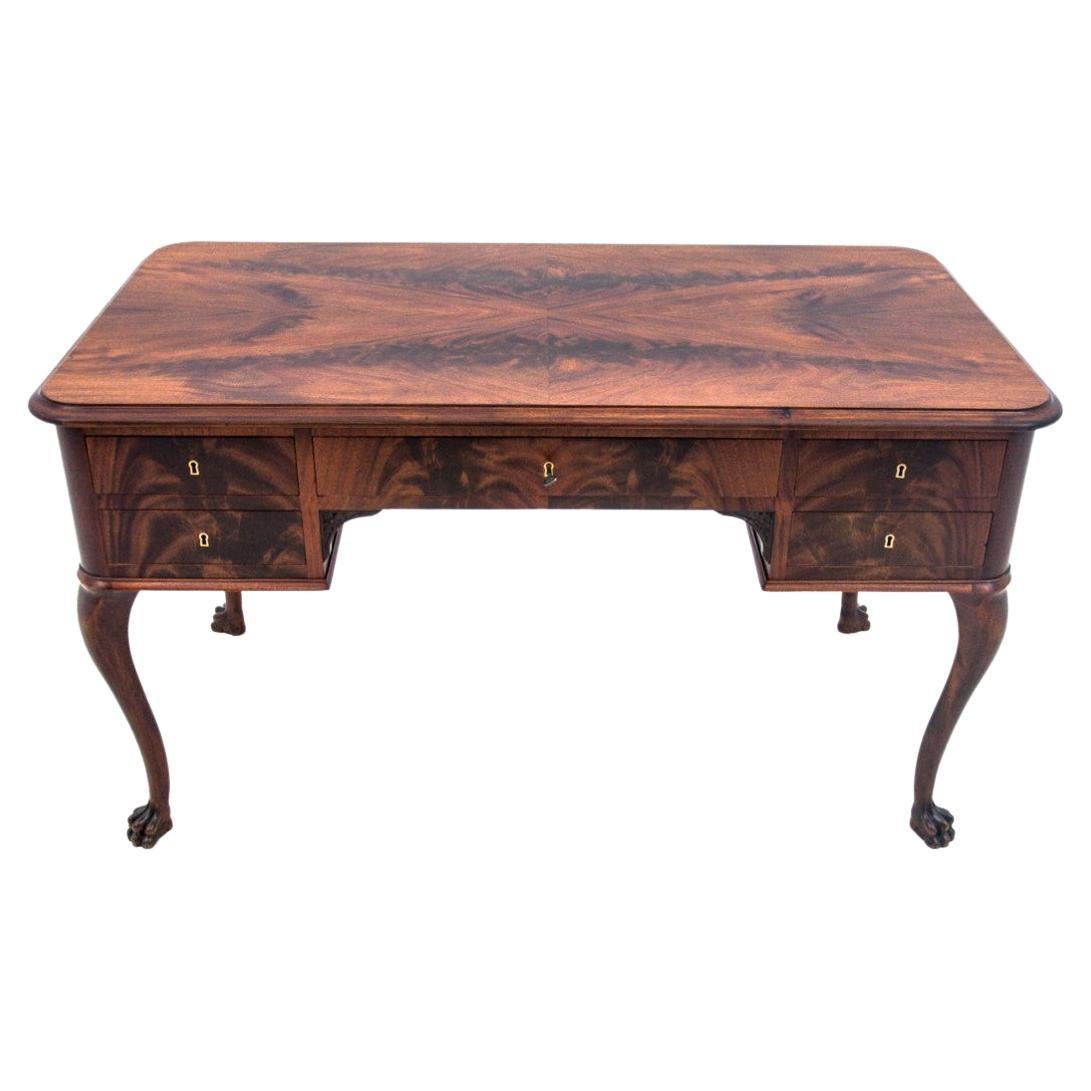 Early 1900s Desks and Writing Tables - 82 For Sale at 1stDibs | 1900 ...