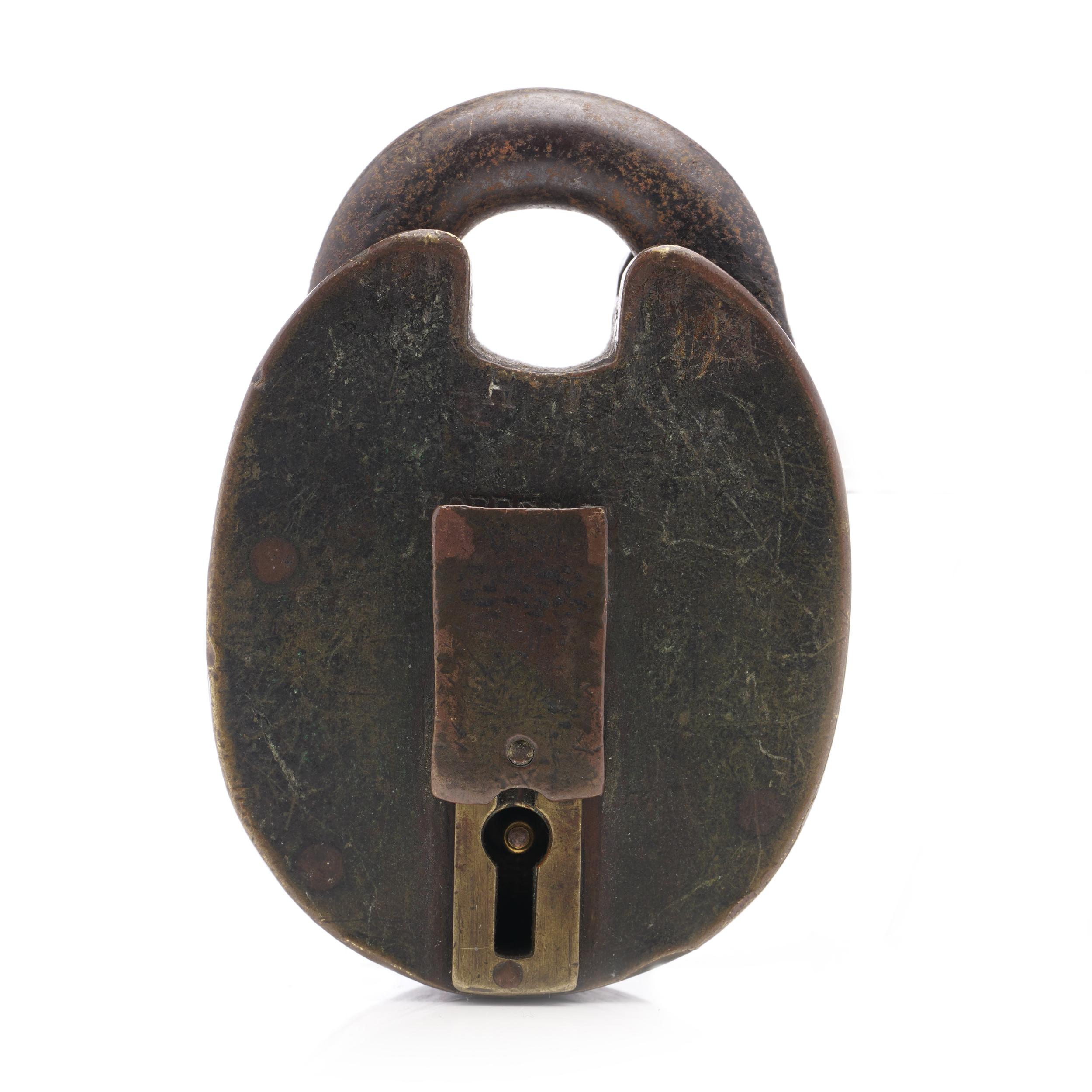 Hobbs and Co. - Antique heavy Victorian Padlock For Sale at 1stDibs ...