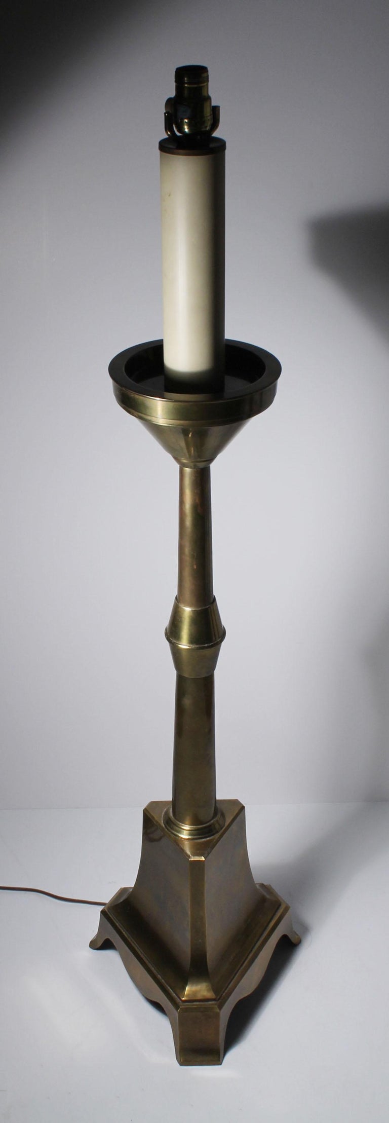 Hollywood Regency Floor Lamp by Chapman Style of Mastercraft For Sale ...