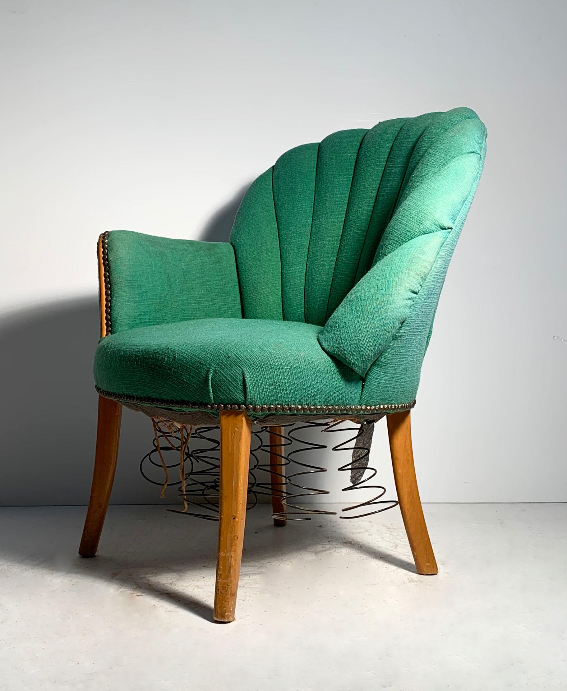 Hollywood Regency High Style Art Deco Fan Shell Back Pair of Chairs For ...