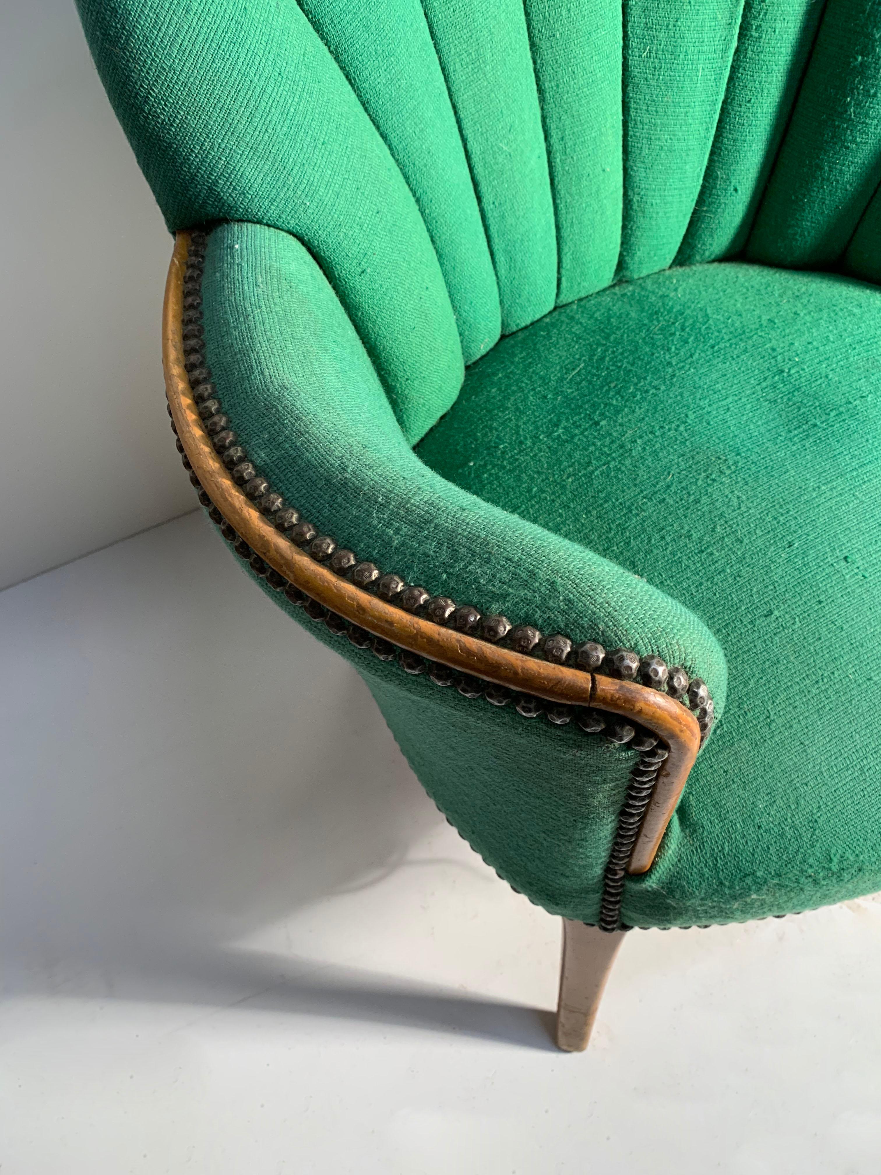 Hollywood Regency High Style Art Deco Fan Shell Back Pair of Chairs For ...