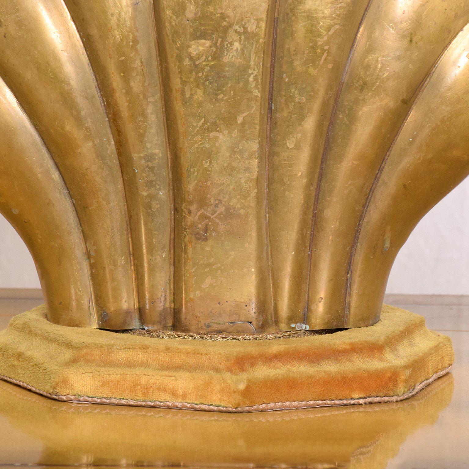 Hollywood Regency Sea Shell Table Lamp in Brass For Sale at 1stDibs ...