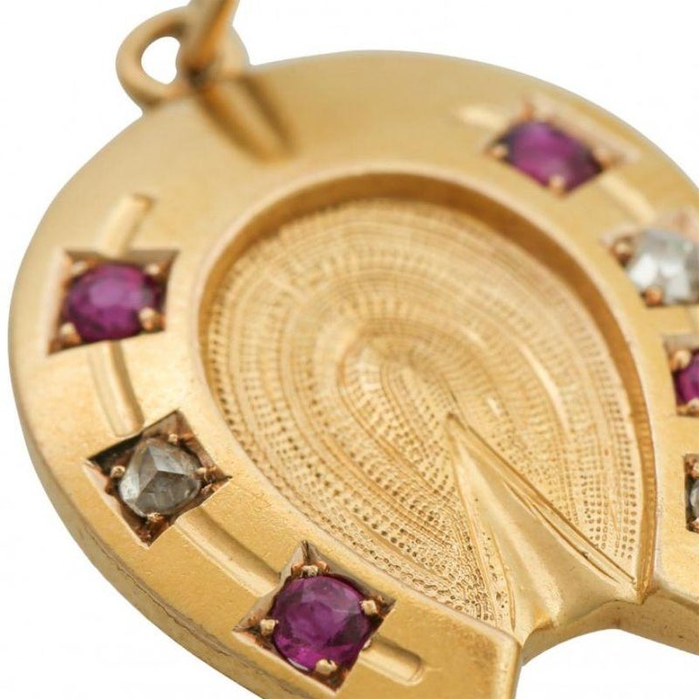 'Horseshoe' Pendant with 4 Rubies and 3 Diamonds For Sale at 1stDibs